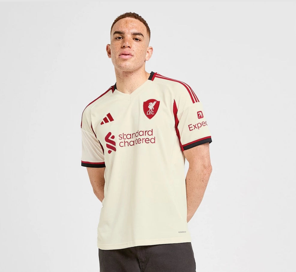 Liverpool Away 25/26 Standard Issue Kit – FPT Sportz LLC